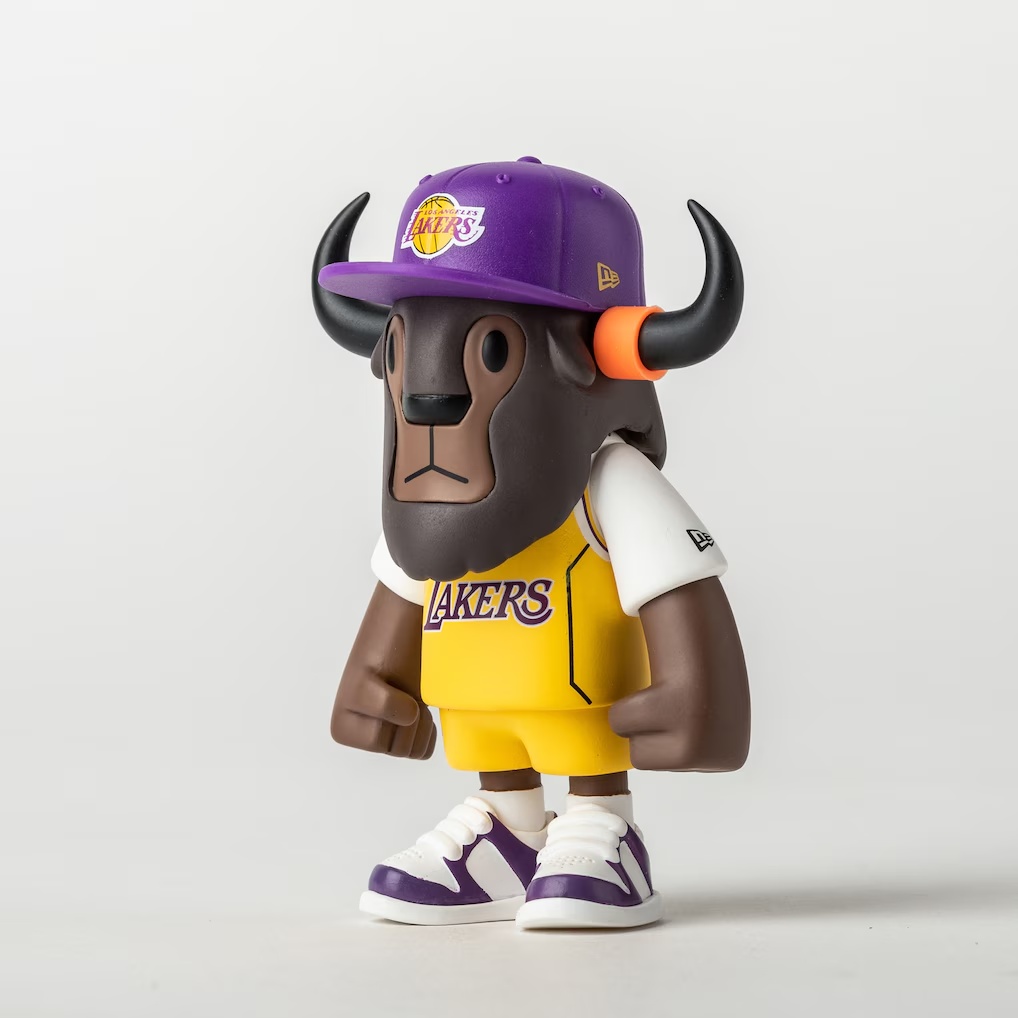 Los Angeles Lakers New Era Mini Buffalo Figure - Lids